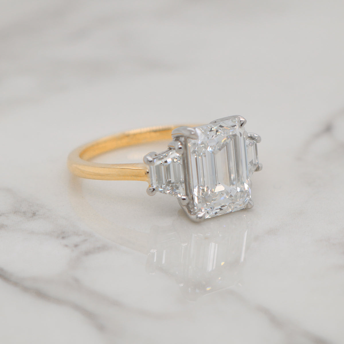 3ct Emerald Cut 3 Stone Trapezoids Engagement Ring – Siroo